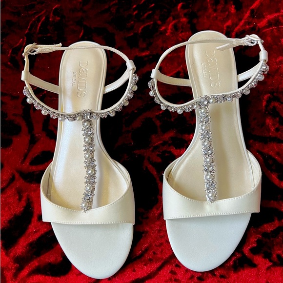 David's Bridal | Shoes | Davids Bridal Payton Size 85m Ivory Faux ...